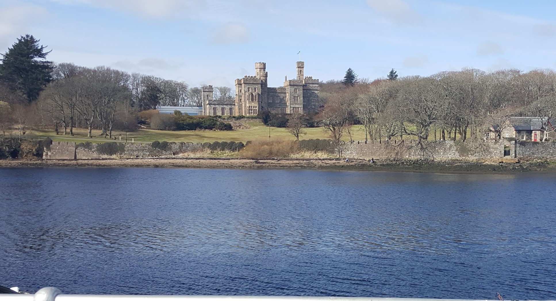 5 REASONS YOU SHOULD VISIT LEWIS – Dee Reilly